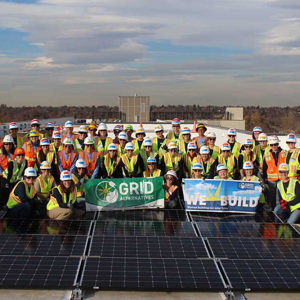 GRID CO hosts the biggest We Build yet | GRID Alternatives